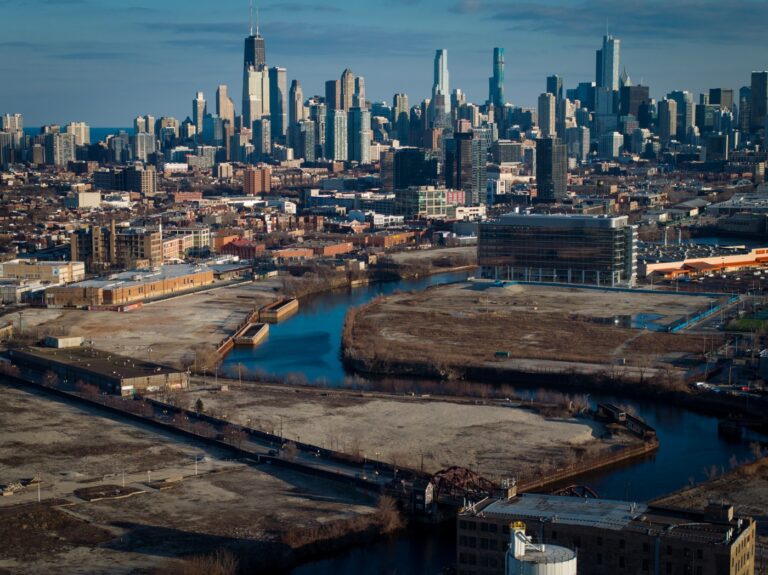 Chicago's Lincoln Yards Site Transformed into Walkable Community ...