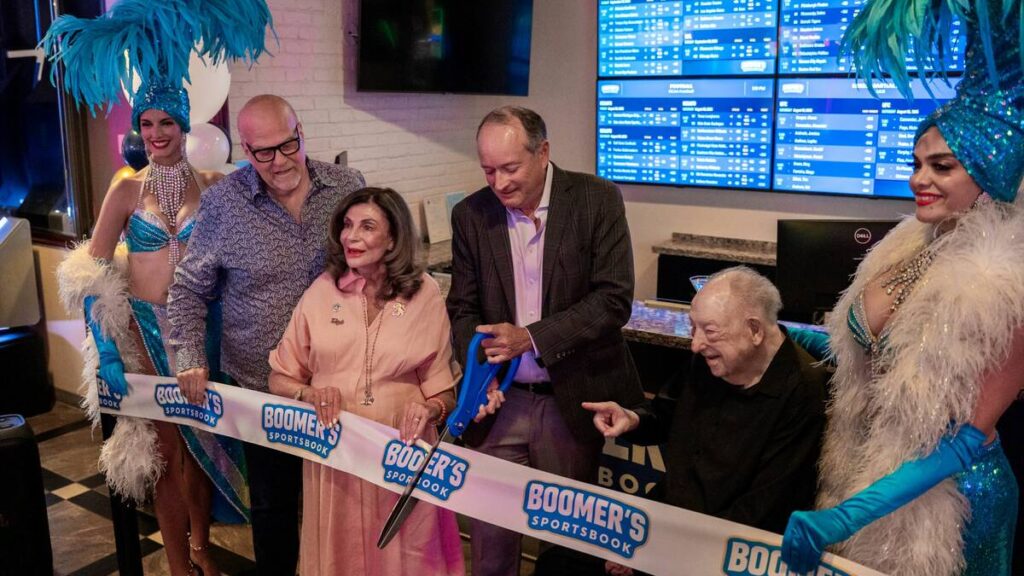 Boomer’s Sports Book Launches at Ellis Island Casino in Las Vegas ...