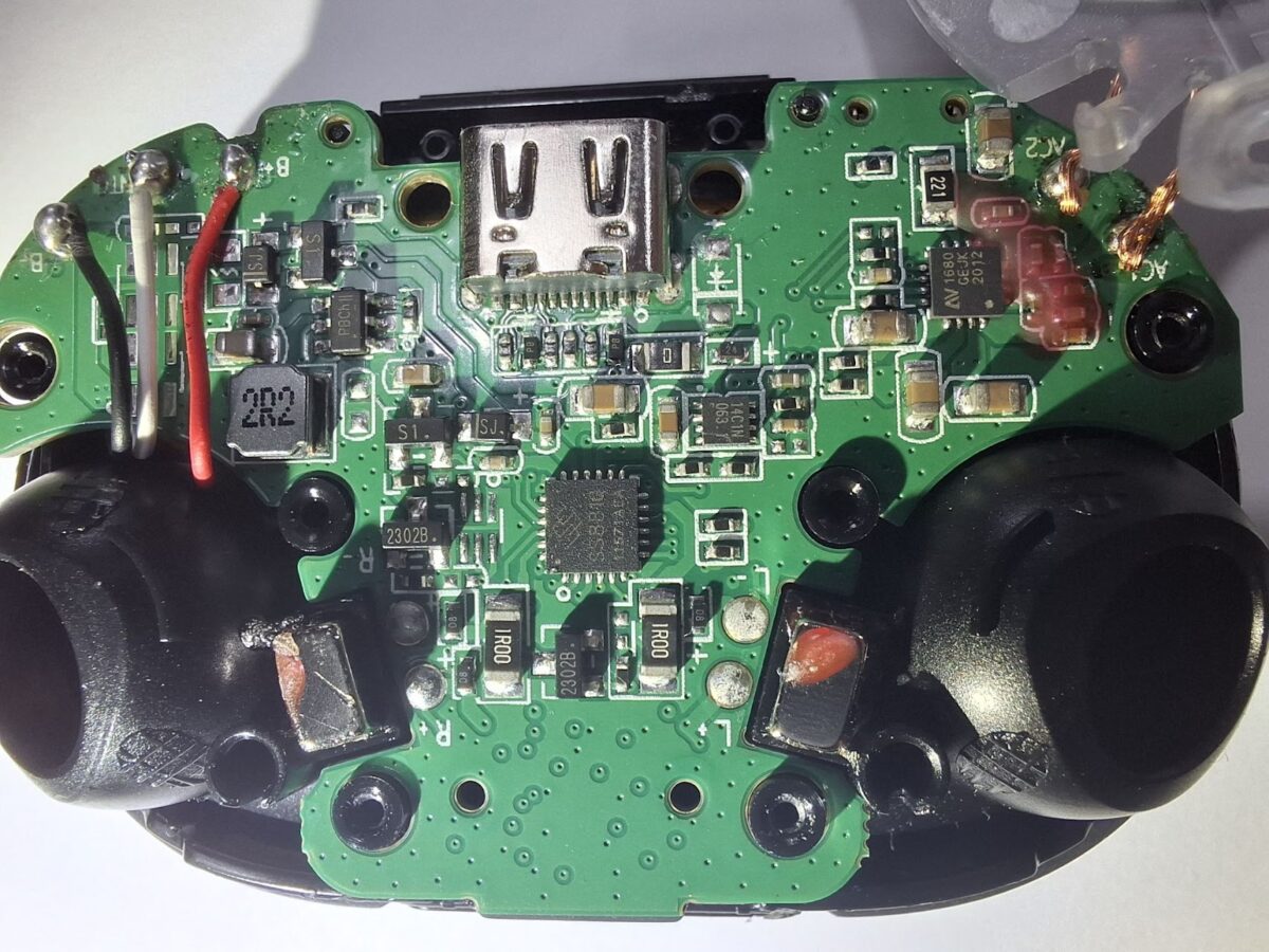 Anker Soundcore Space A40 Earbuds Teardown Reveals High-Tech Components ...