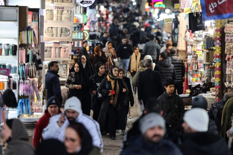 Iran's Azeris Integrate into Mainstream Culture, Defying Fracture ...