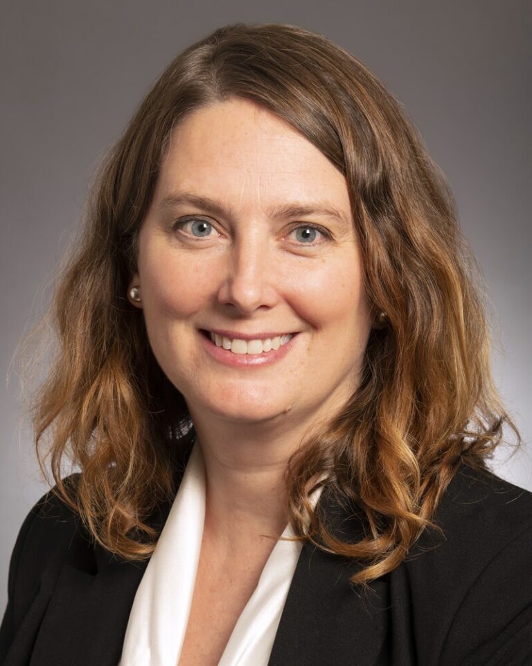 Minnesota Senator Advocates for Equity and Dignity in 2024 - NEWSNOWCHICAGO