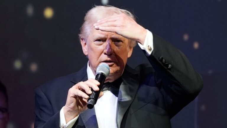 Trump Auctions $2.75 Million Jesus Portrait at Mar-a-Lago New Year’s ...
